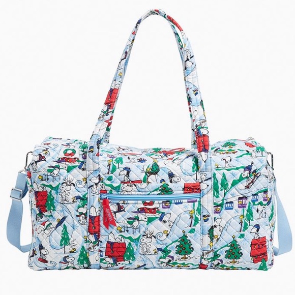 Vera Bradley | Bags | Vera Bradley Peanuts Ski Slope Snoopy Large Quilted Duffel Bag Weekender ...